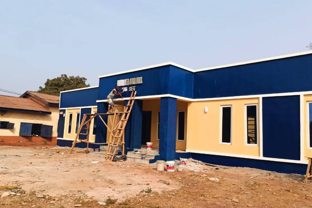 Godwin Obla Foundation Commissions New Hostel at Wesley High School ...