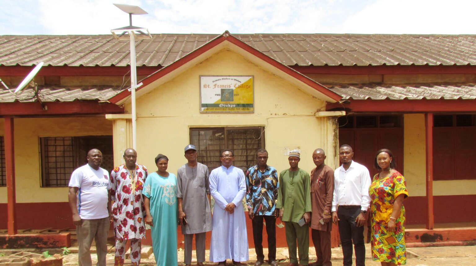 The Obla Foundation Provides Starlinks Internet to St. Francis College ...